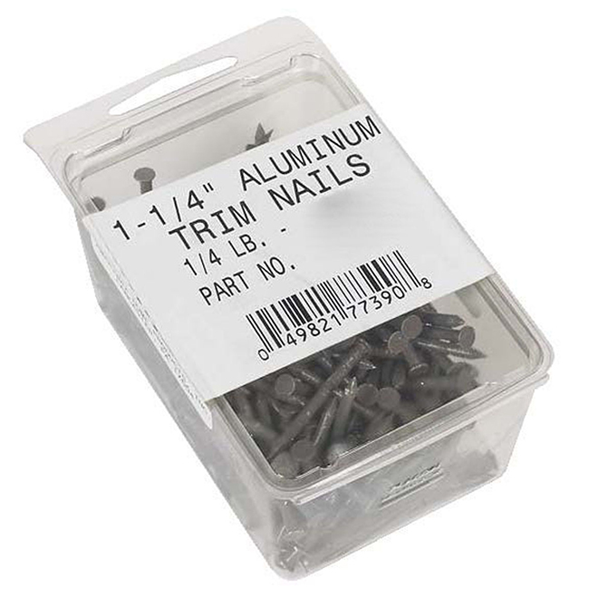 Clous de finition en aluminium, 1 1/4", noir, 0,25 lb 7769035 | RONA