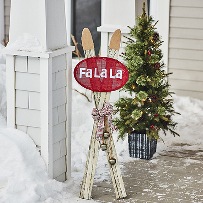 Sylvania Crossed Skis with Lighted Fa La La Sign - 48-in - Metal ...