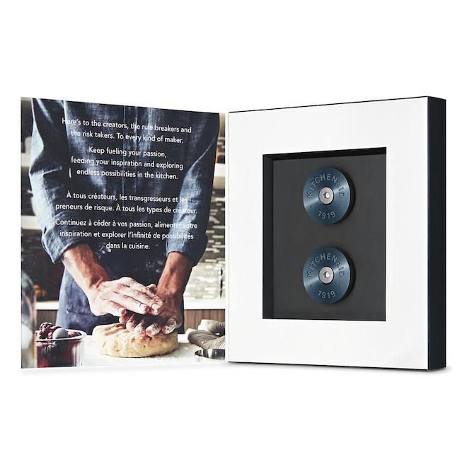 KitchenAid® Commercial-Style Range Handle Medallion Kit W11368841DD | RONA