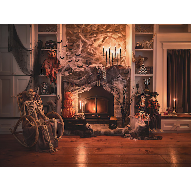 Holiday Living LED Lighted Stack of Skulls 11-in NM-K12708BA | RONA