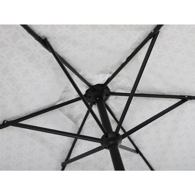 Style Selections 7.5-ft Light Grey Polyester Market Patio Umbrella with ...