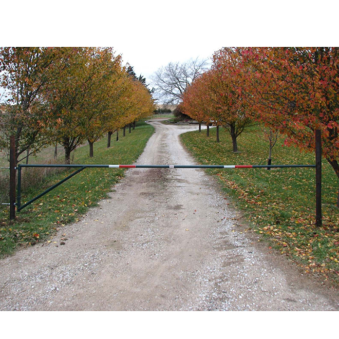 BEHLEN COUNTRY Coated Gate for Landowner - 12'-20' - Green 40100122 | RONA