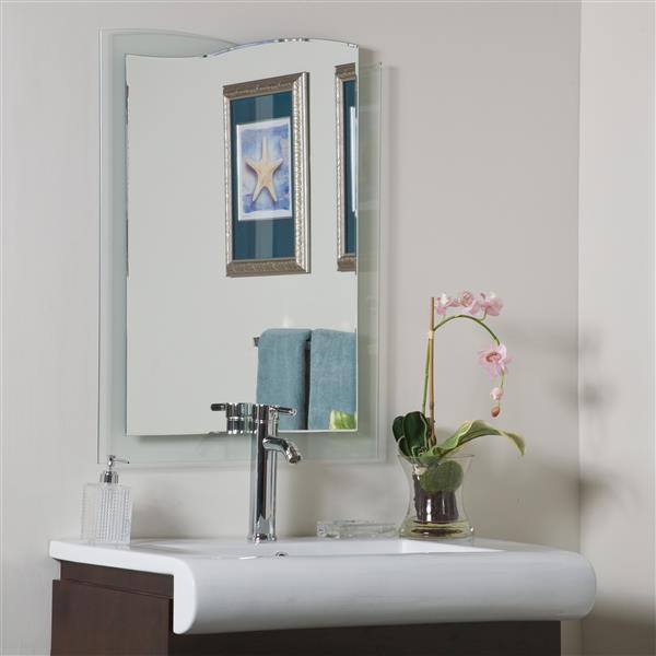 Decor Wonderland Tula 23.6-in Mirror SSM448 | RONA