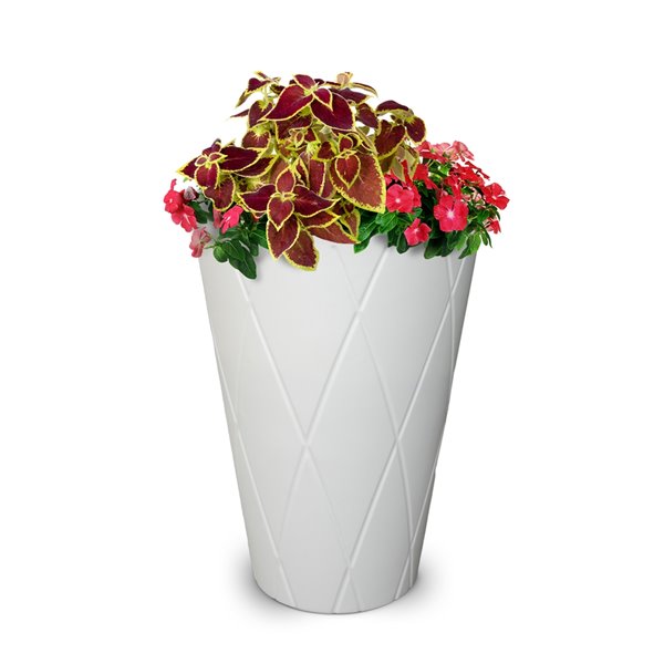 Mayne Versailles Round Planter - 26-in - White 5891-W | RONA