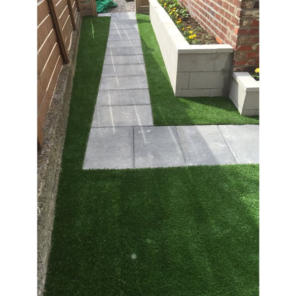 Gazon synthétique Eclipse de Trylawnturf, polypropylène, 15 pi x 6 pi, green EC615 | RONA