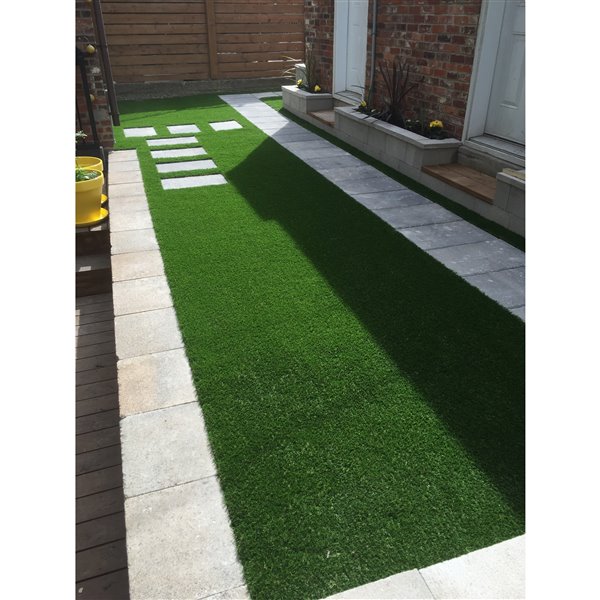 Trylawnturf Eclipse Artificial Grass - 65-ft x 6-ft - Green EC665SK | RONA