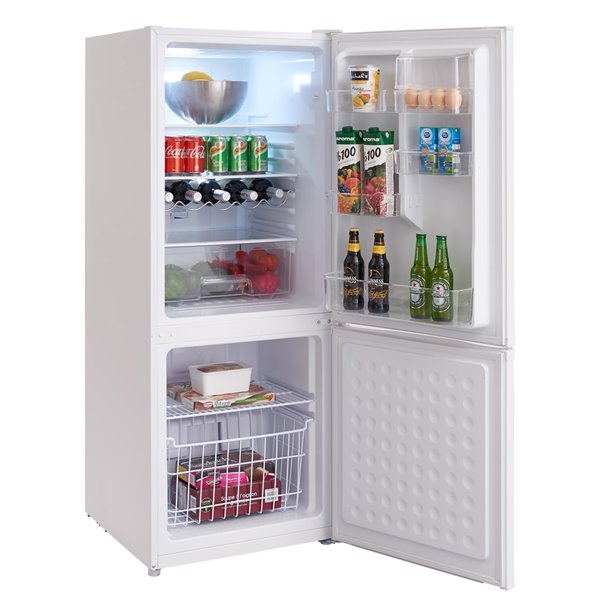 Marathon Fingerprint-Resistant Bottom Mount Frost Free Refrigerator - 9 ...