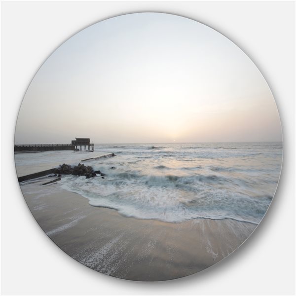 Designart 23-in x 23-in Round Serene Blue Beach with White Sun' Beach ...