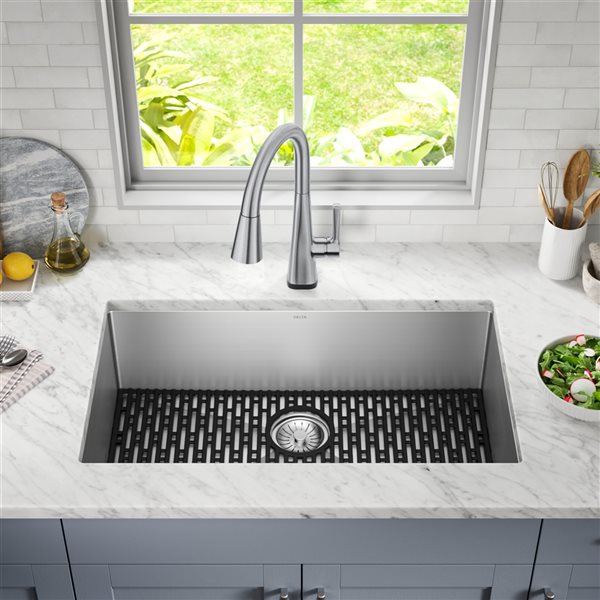 Delta Lenta Undermount 32-in x 17-in Stainless Steel Single Bowl ...