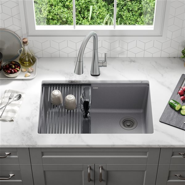 Delta Everest Undermount 29-in x 16-in Dark Grey Granite Composite ...