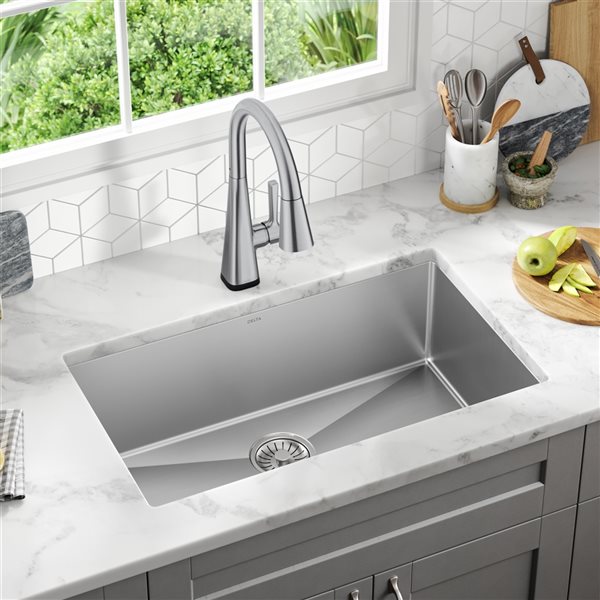 Delta Lenta Undermount 30-in x 16-in Stainless Steel Single Bowl ...