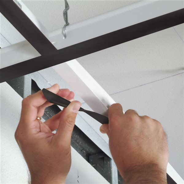GridMAX Vinyl 4-ft Wall Angle Cover Black 25/pack 25007 | RONA