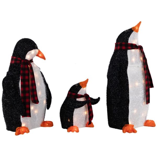 Northlight Lighted Penguin Family - Set of 3 35681659 | RONA