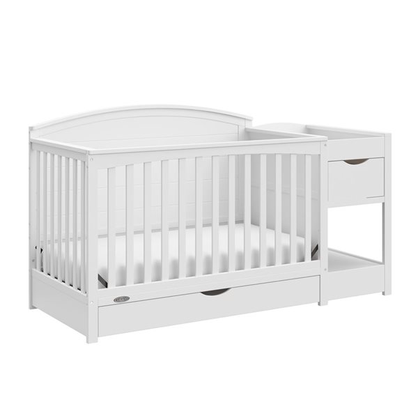 Lit de bébé convertible 5 en 1 Bellwood Graco blanc avec table à langer ...