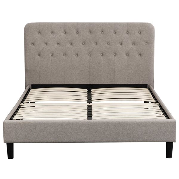 Lit plateforme rembourré Darcy de Primo International tissu aspect lin ...